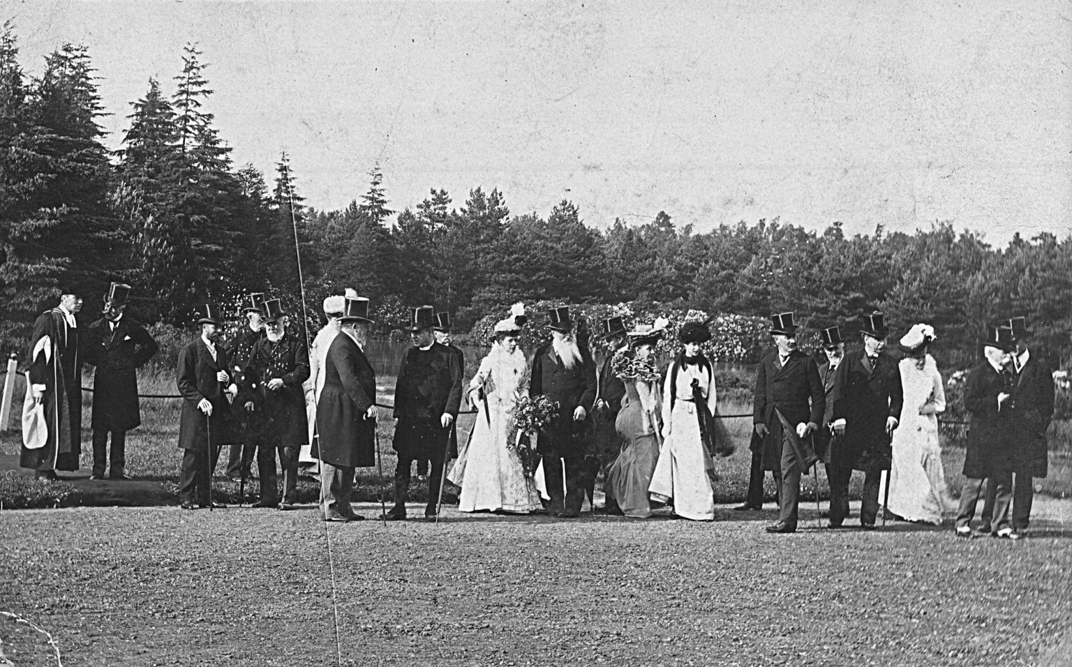 King Edward VII - The Wellington Community